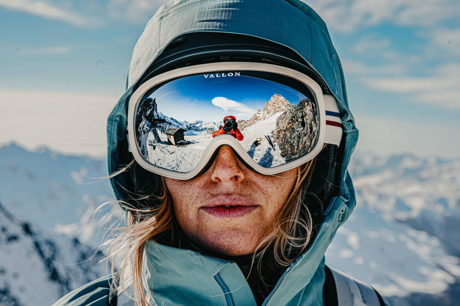 VALLON - Adventure Base